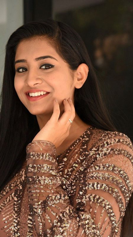 Rashi Singh's Instagram, Twitter & Facebook on IDCrawl