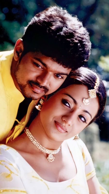 Vijay With Trisha In Gilli