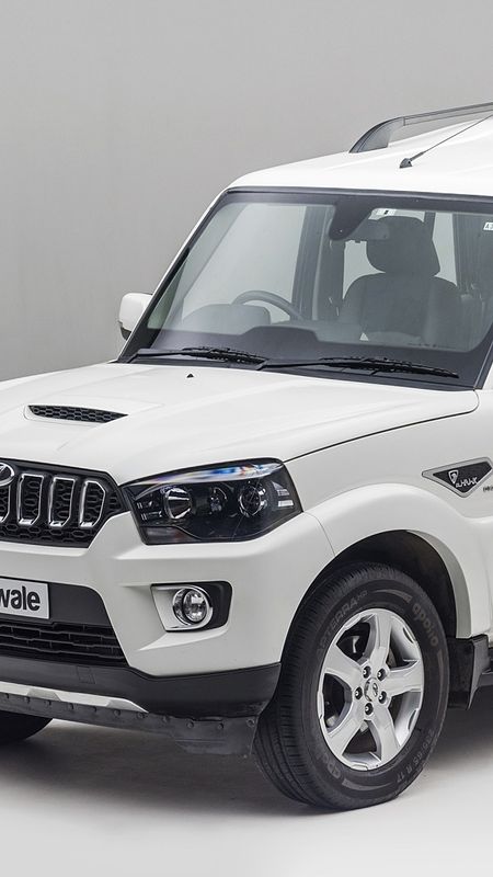 White Scorpio Car Wallpapers