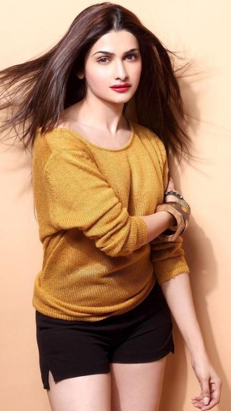 Prachi Desai Wallpapers