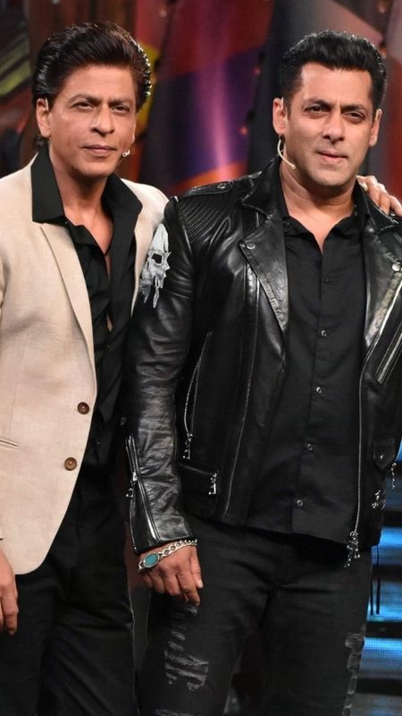 Shahrukh Khan With Salman Khan